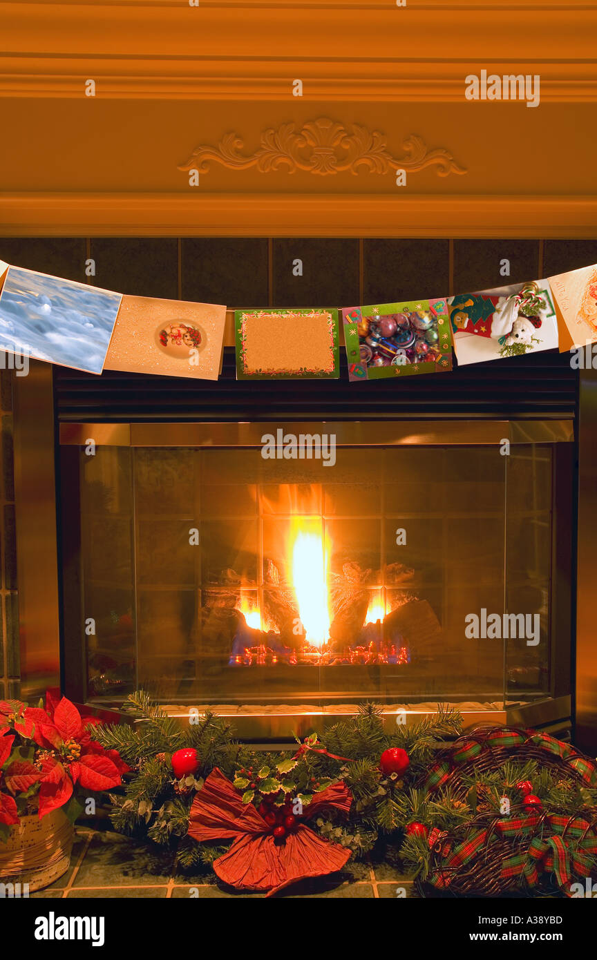 Open hearth mantel fire hi-res stock photography and images - Alamy