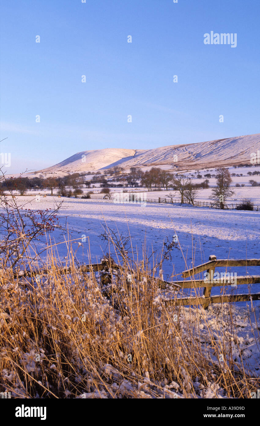 Pendle hill witches hi-res stock photography and images - Alamy