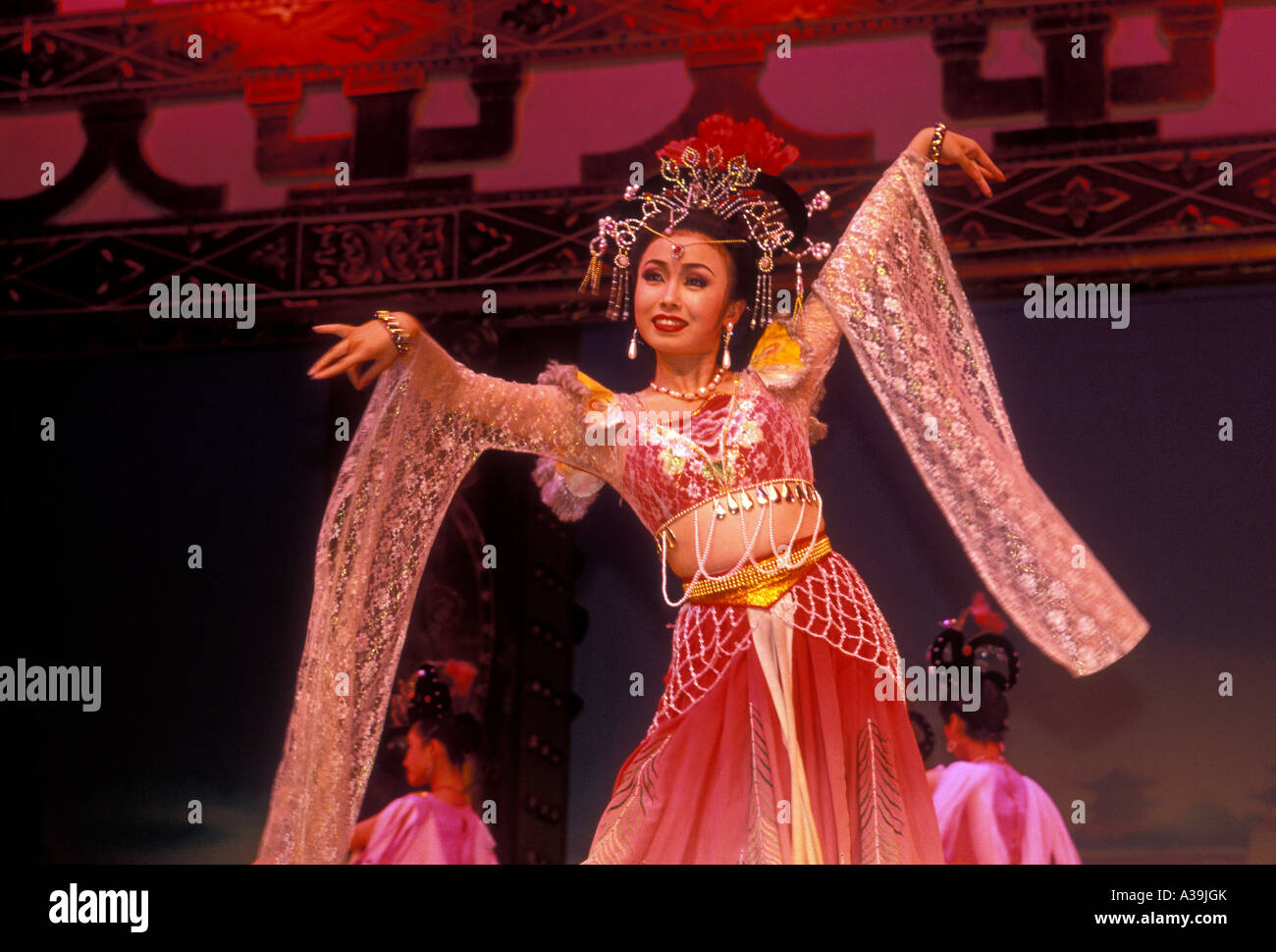 Chinese woman dancer dancing dance performance music and dance at Tang ...