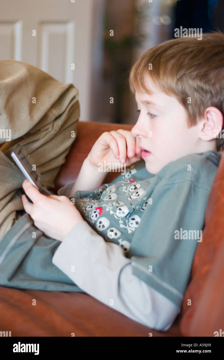 Ds hand hi-res stock photography and images - Alamy