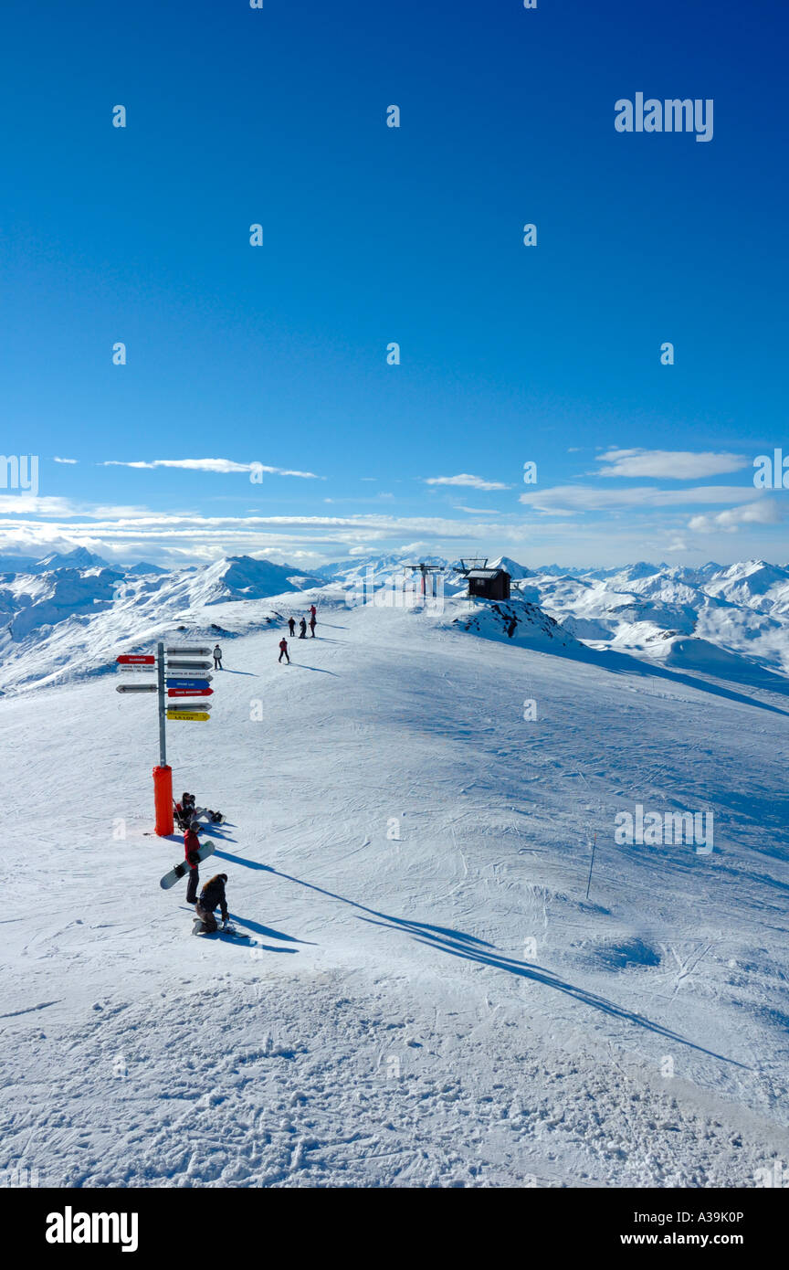 Piste alpine hi-res stock photography and images - Alamy
