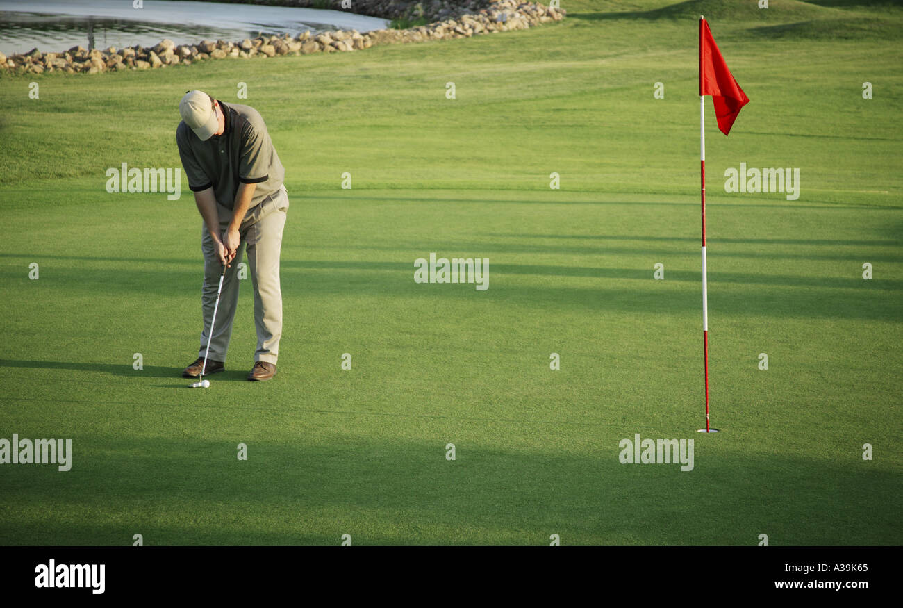 Professional golfer lining hi-res stock photography and images - Alamy