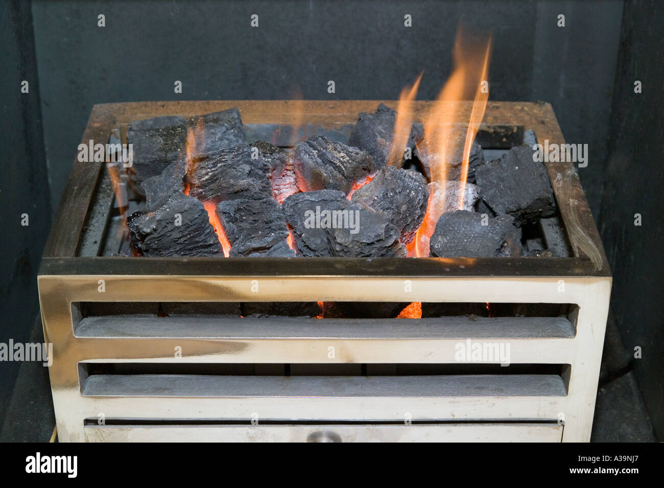 Domestic coal fire hi-res stock photography and images - Alamy