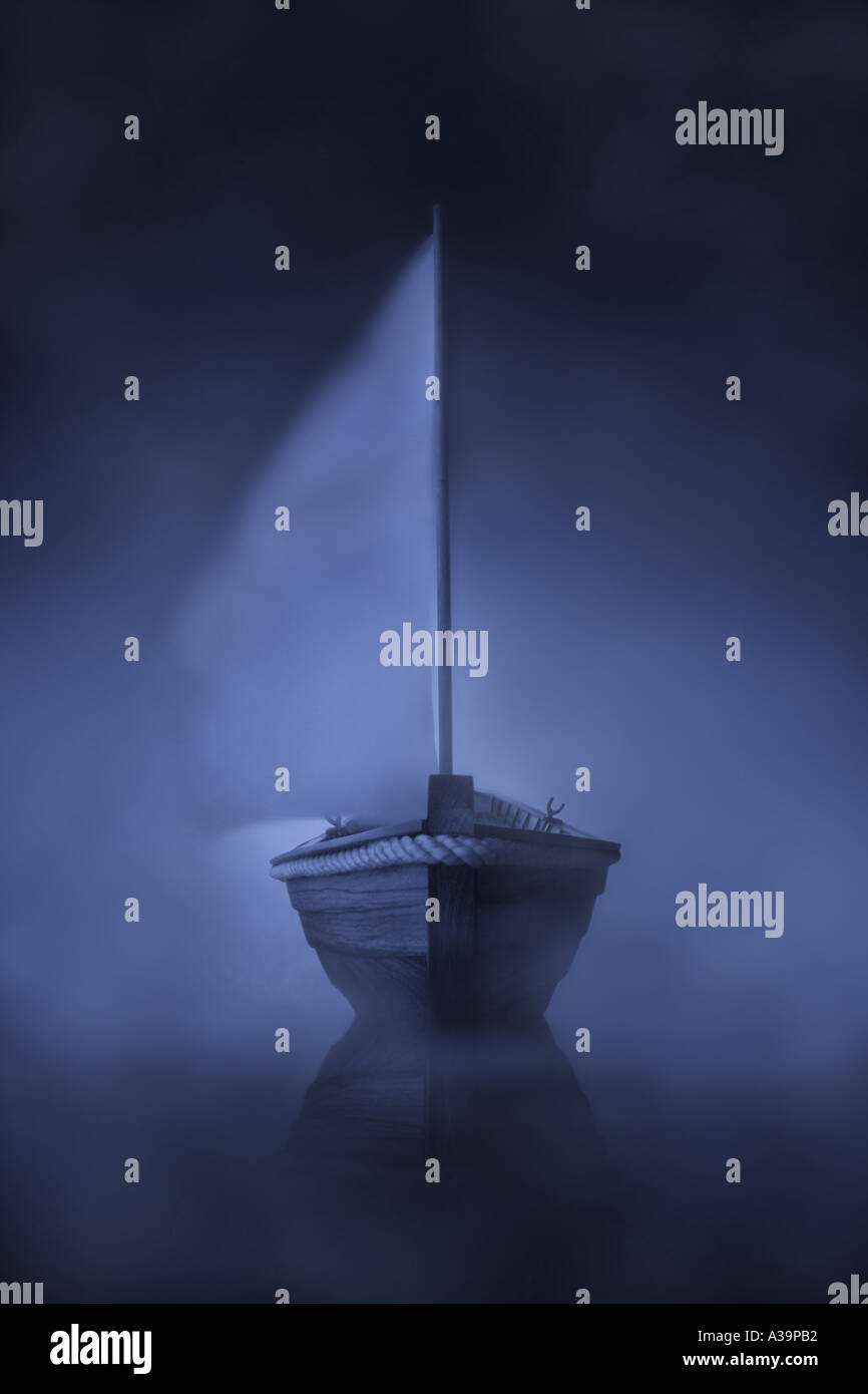 Model boat afloat hi-res stock photography and images - Alamy