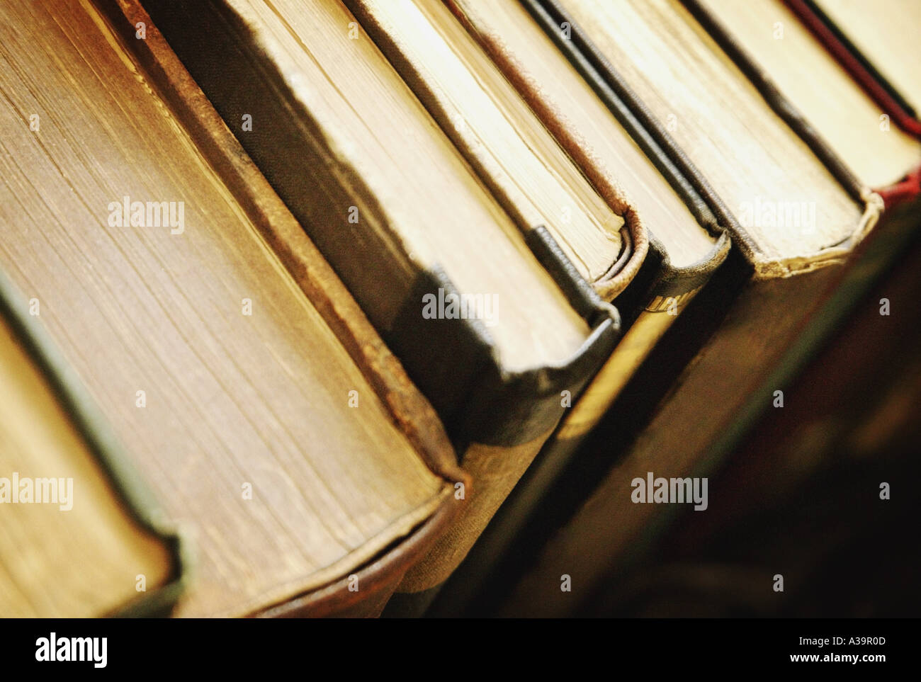 Outdated textbooks hi-res stock photography and images - Alamy