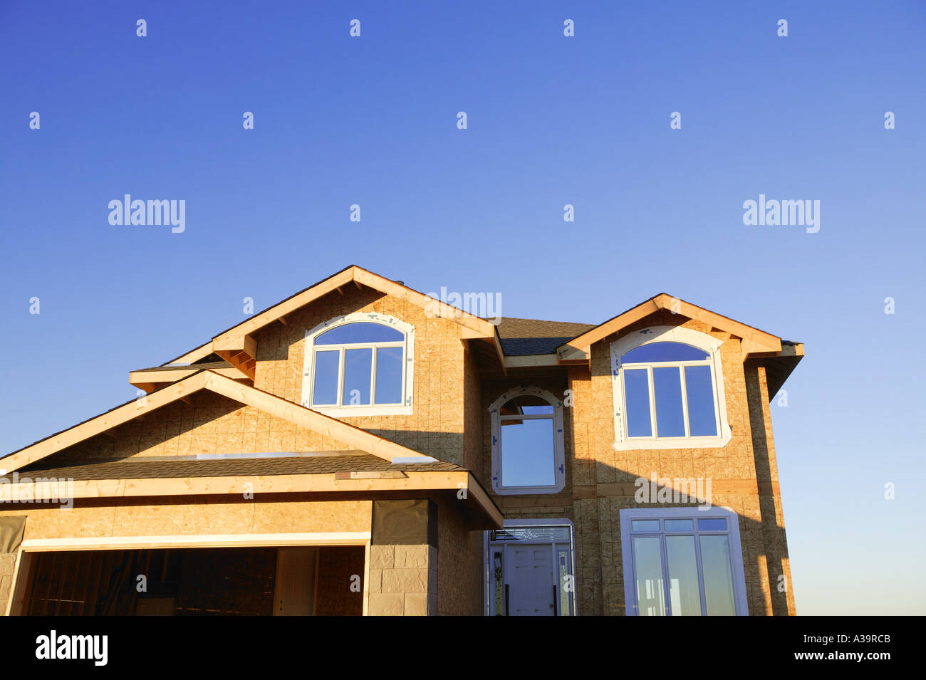 New house nearly finished Stock Photo - Alamy