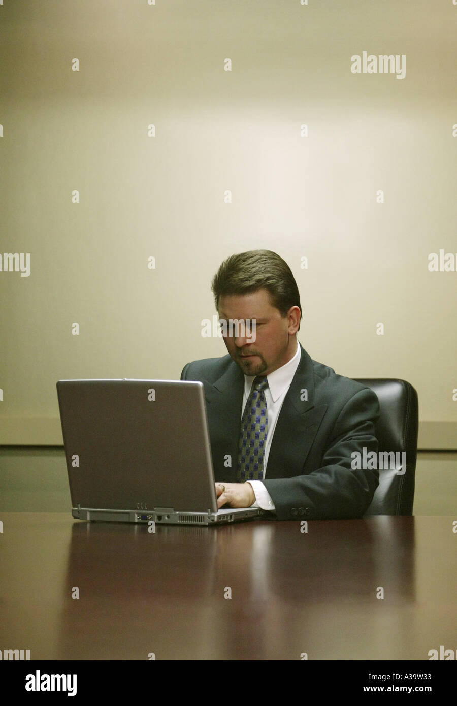 Male working computer laptop hi-res stock photography and images - Alamy