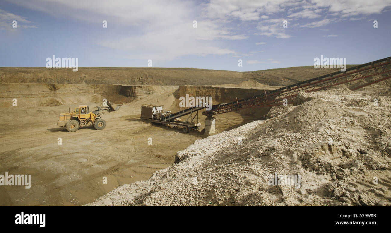 Crusher hi-res stock photography and images - Alamy