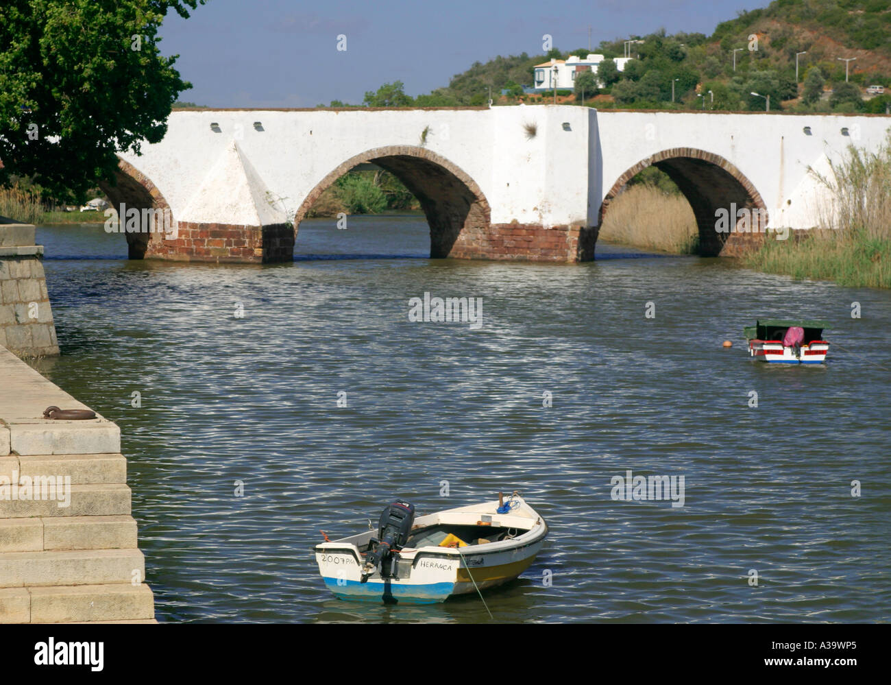 Bridge over the rio arade hi-res stock photography and images - Alamy
