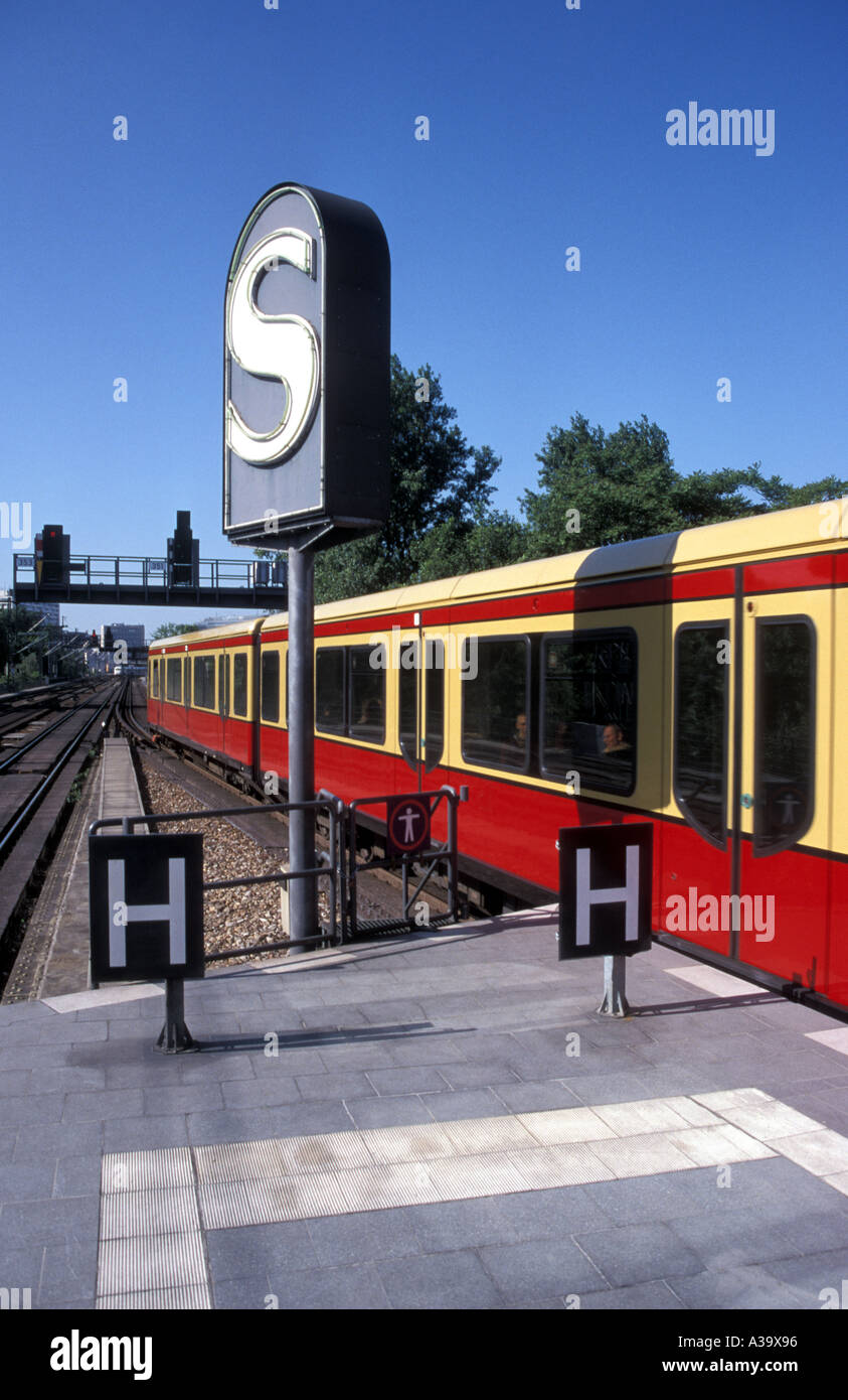The Berlin S Bahn the city s rapid transit railway Stock Photo - Alamy