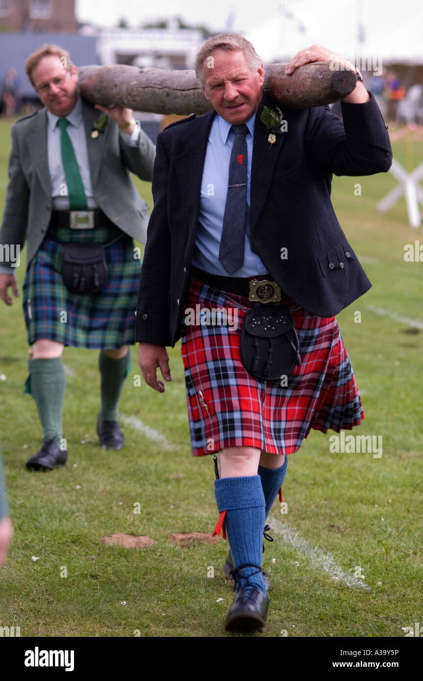 Caber hi-res stock photography and images - Alamy