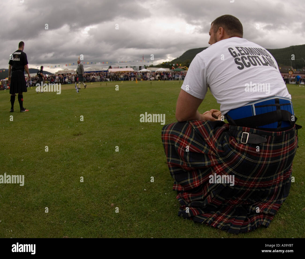 Gregor Edmonds heavy competitor from Scotland eyes up the competition ...