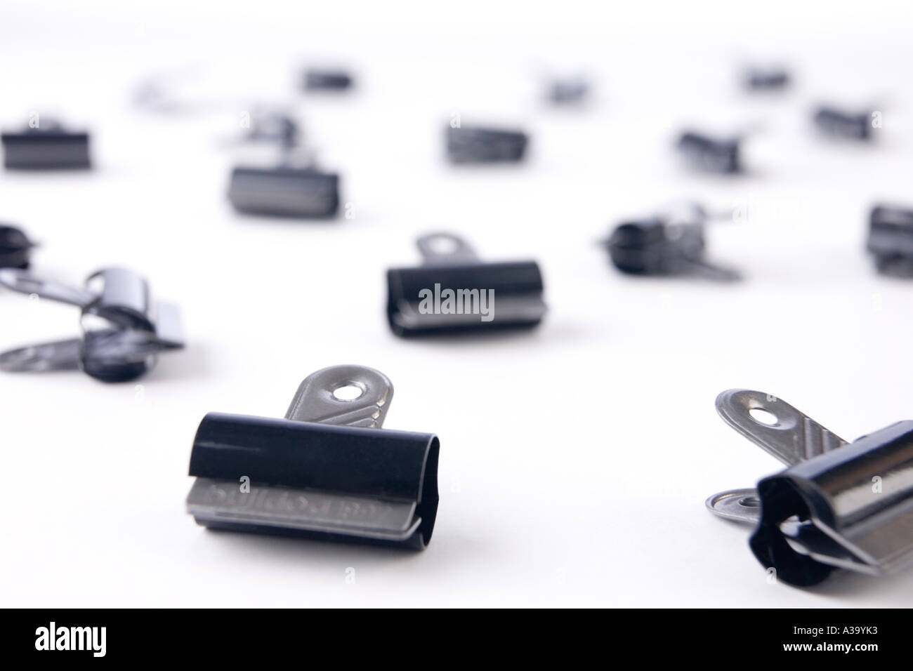Random office paper clips hi-res stock photography and images - Alamy