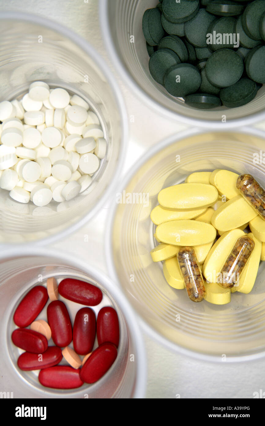 Pills distribution hi-res stock photography and images - Alamy