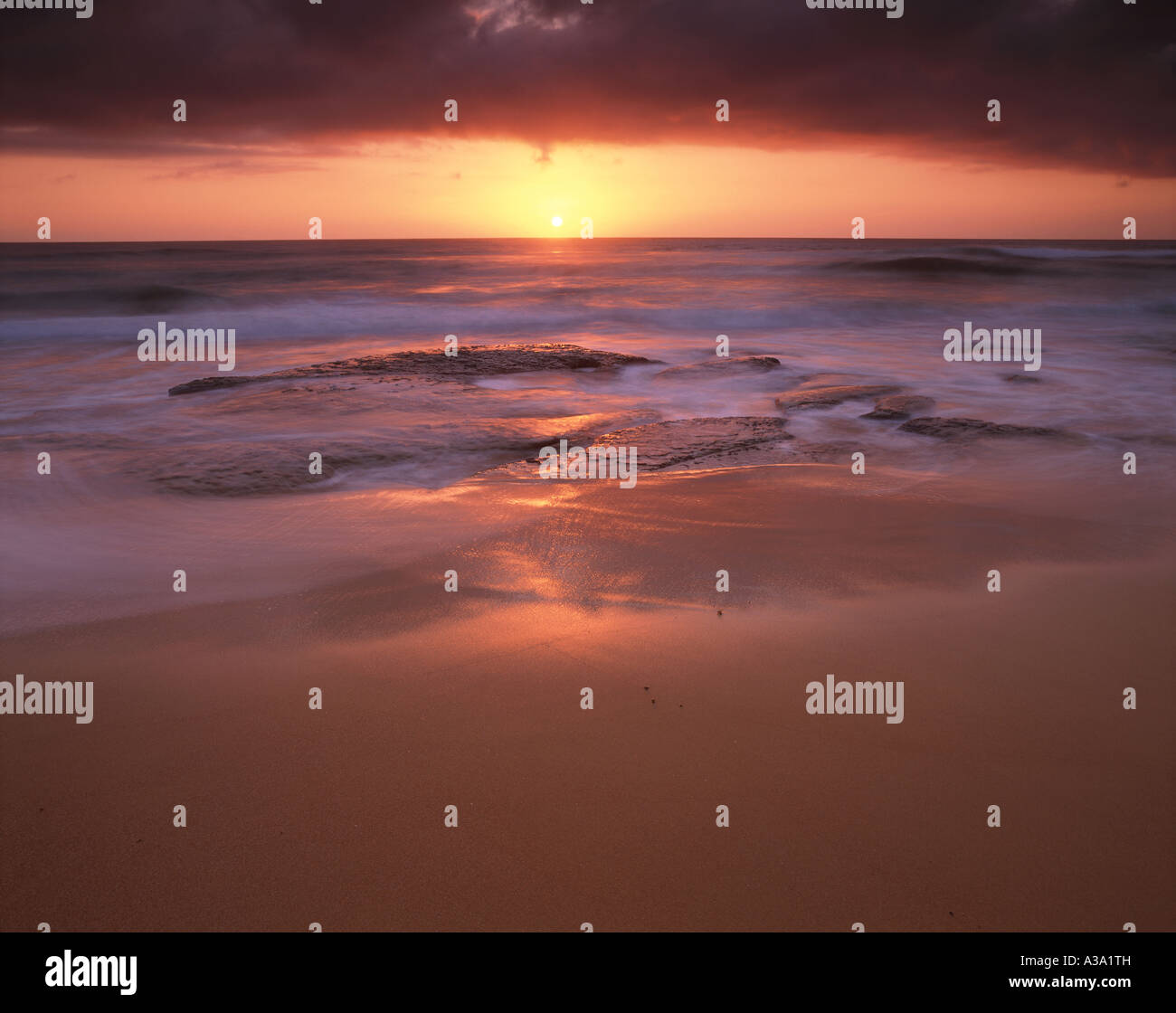 Shelly beach sunrise hi-res stock photography and images - Alamy