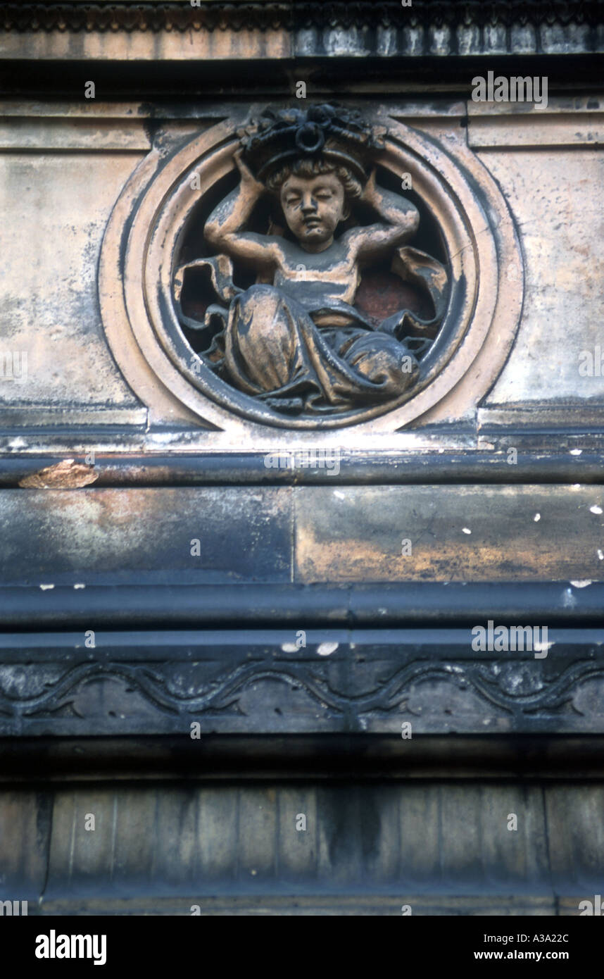 March 15th 2002 A statue outside a museum in central London Stock Photo ...