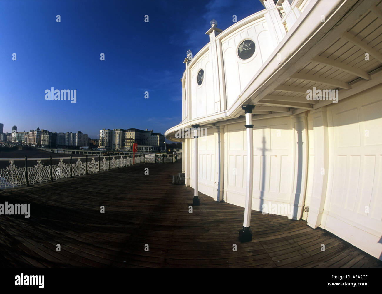 Brighton beach 2002 hi-res stock photography and images - Alamy