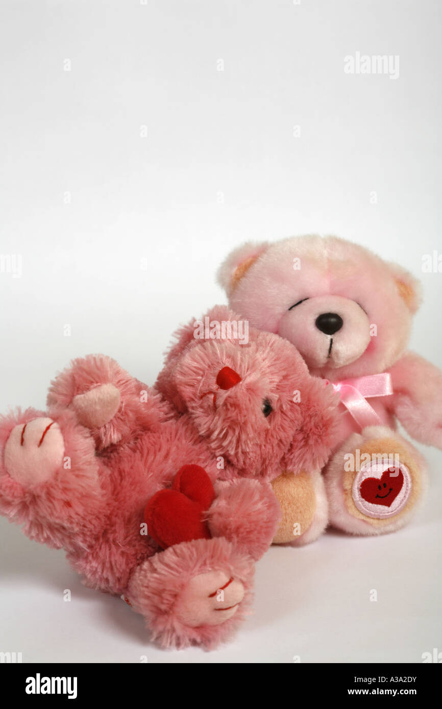 Teddy bears in love Stock Photo - Alamy