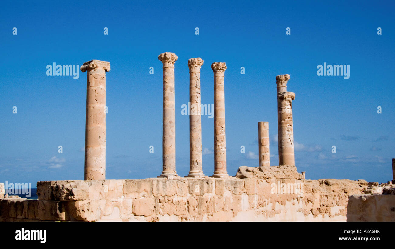 Roman columns at Sabratha Libya Stock Photo - Alamy
