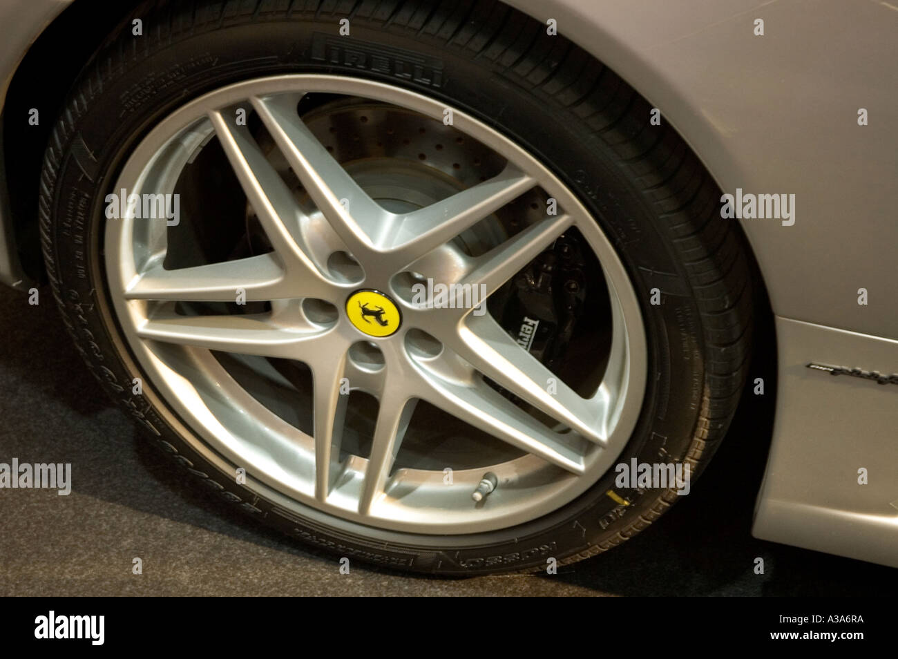Car rim ferrari logo hi-res stock photography and images - Alamy