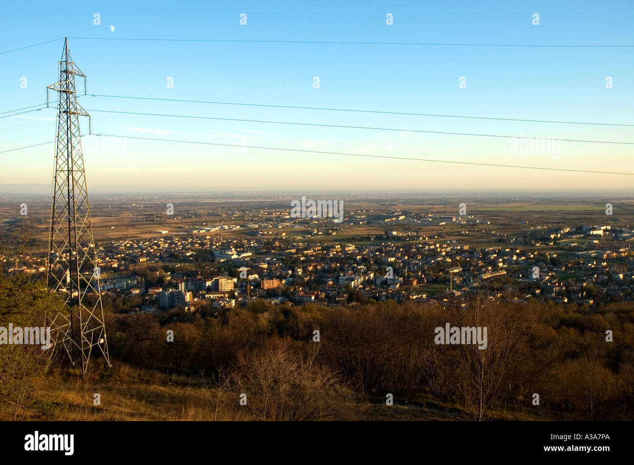 Maniago italy knife knives city top houses electricity pole hi-res ...