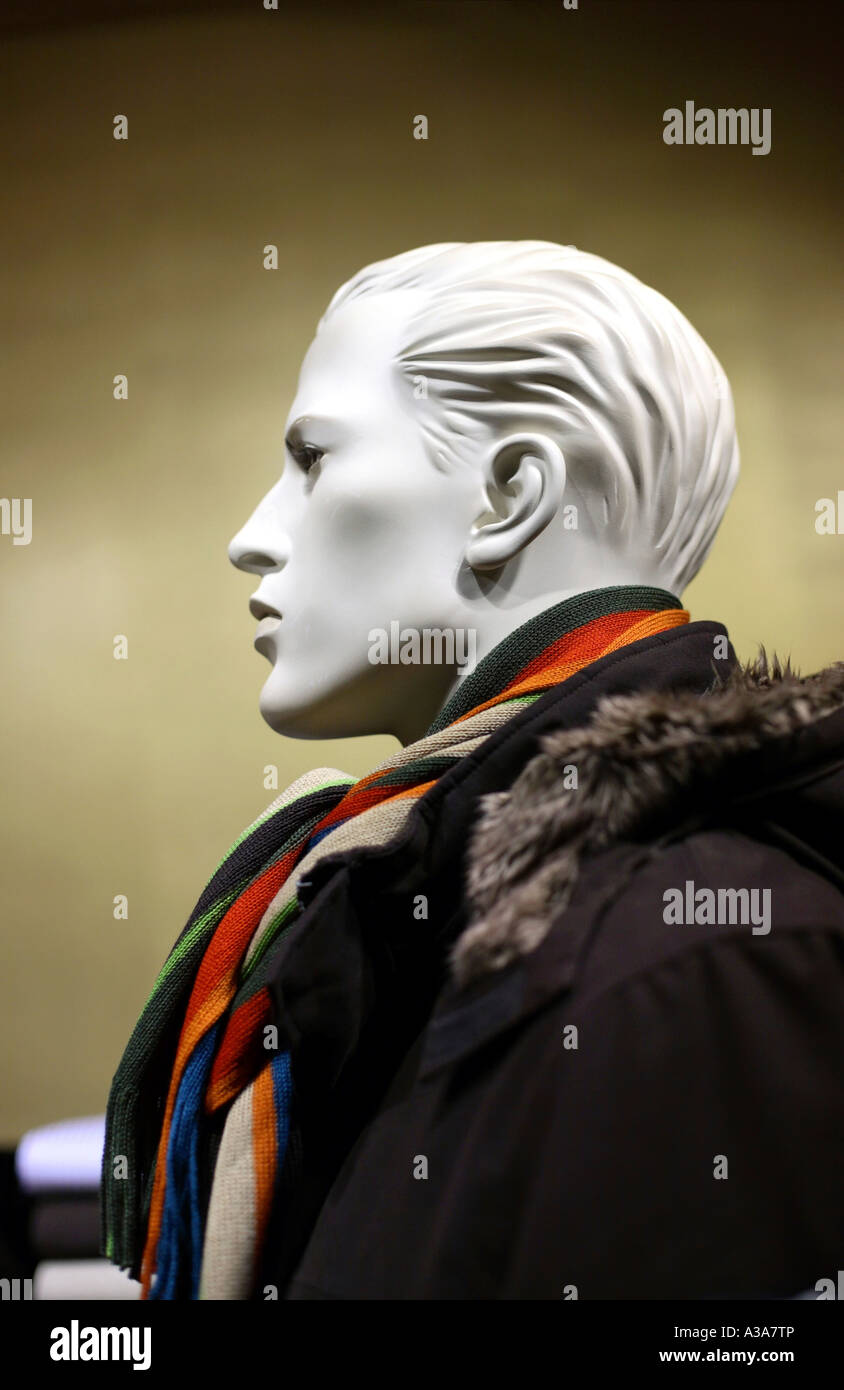 Male mannequin face profile hi-res stock photography and images - Alamy