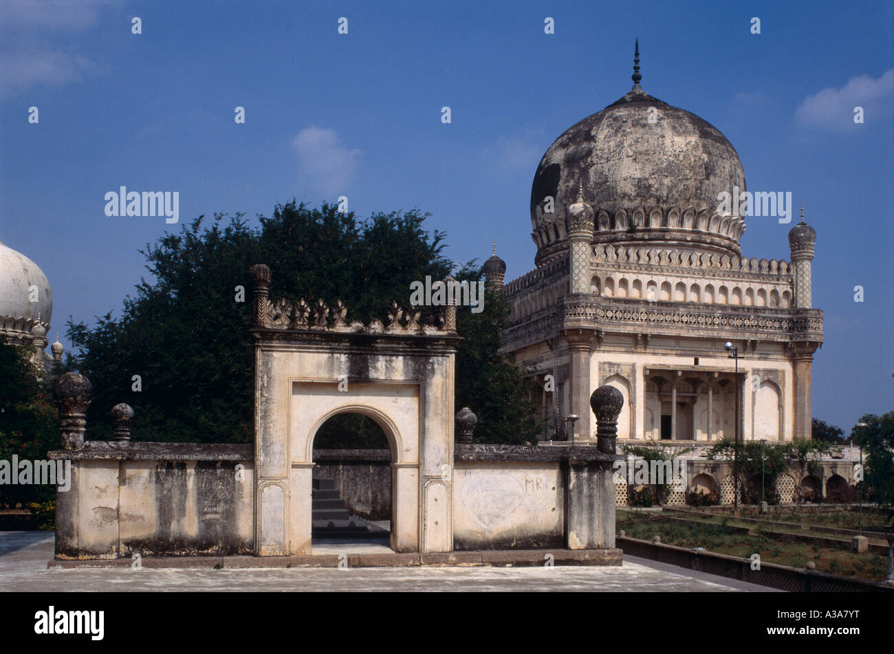 Tomb of Muhammad Quli Qutb Shah Golconda near Hyderabad India Stock ...