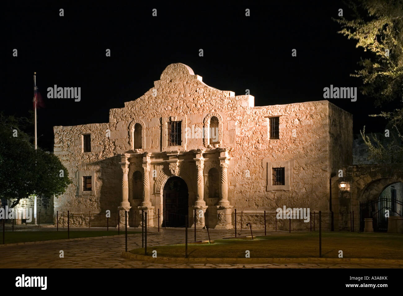 Alamo battle fight hi-res stock photography and images - Alamy