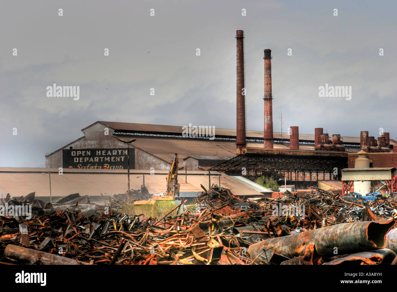 Train at us steel plant hi-res stock photography and images - Alamy