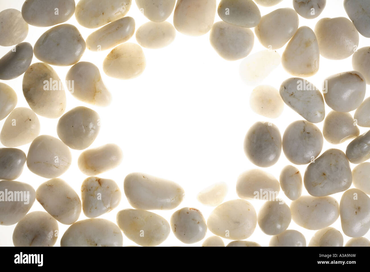 Pebble border hi-res stock photography and images - Alamy