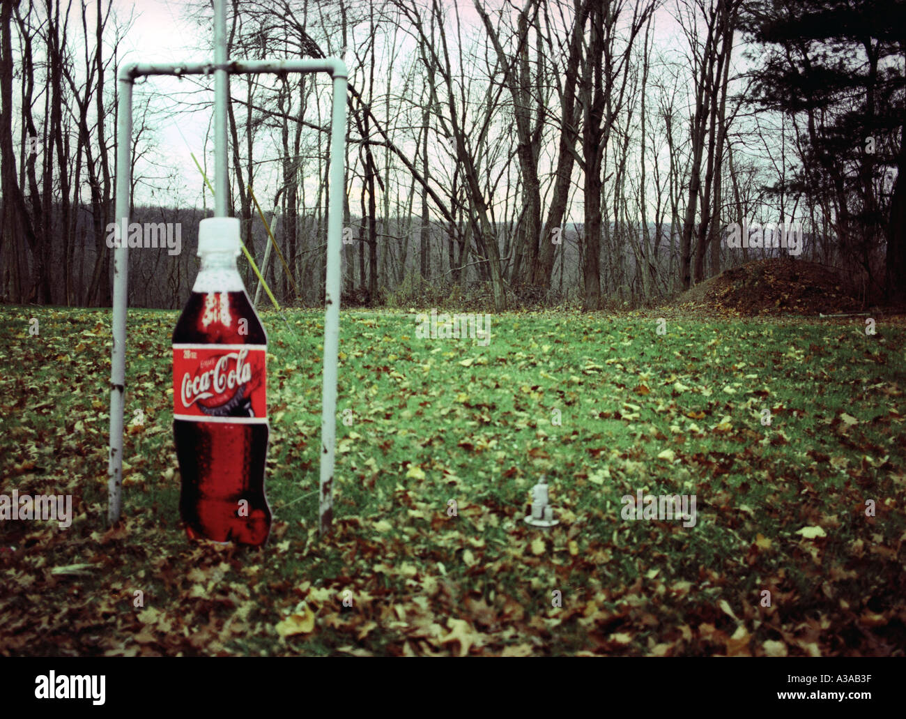 Coke ad hi-res stock photography and images - Alamy