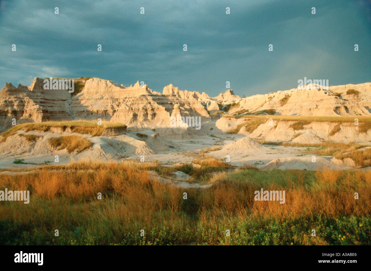 Badlands sd sunset hi-res stock photography and images - Alamy