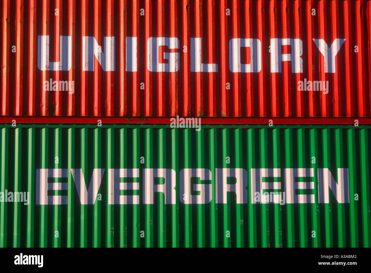Maersk boxes hi-res stock photography and images - Alamy