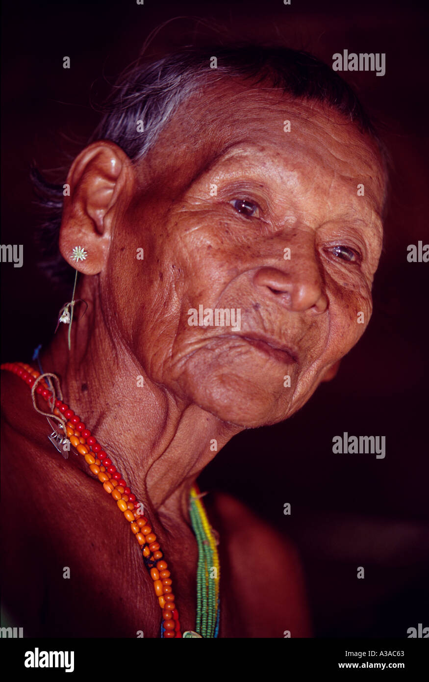 Embera Indigenous People Embera Drua Panama Stock Photo - Alamy