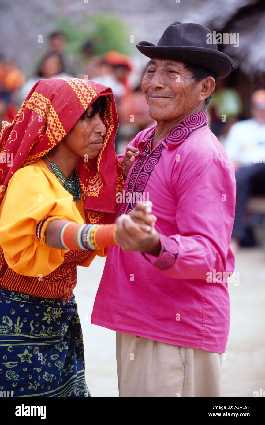 Colorful Kuna Native Indigenous Tribes from San Blas Panama Stock Photo ...