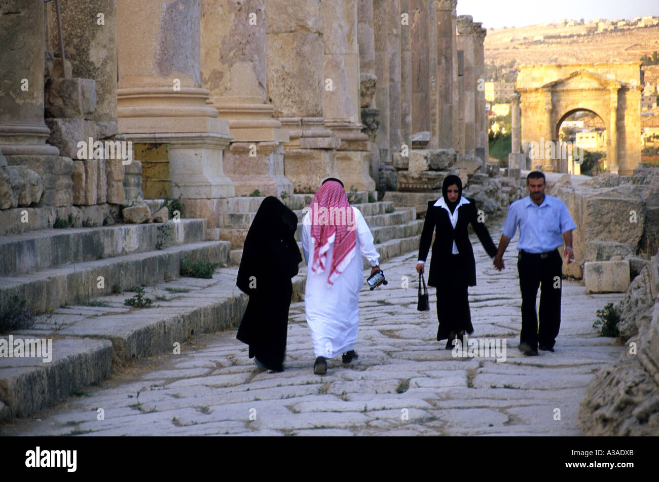 Roman figures hi-res stock photography and images - Alamy