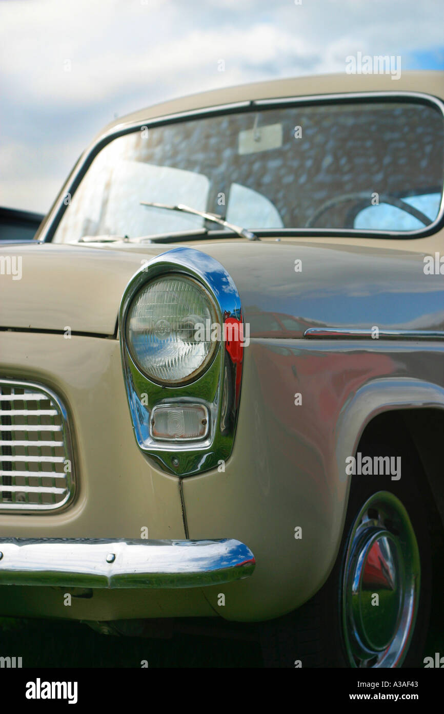 Ford anglias hi-res stock photography and images - Alamy