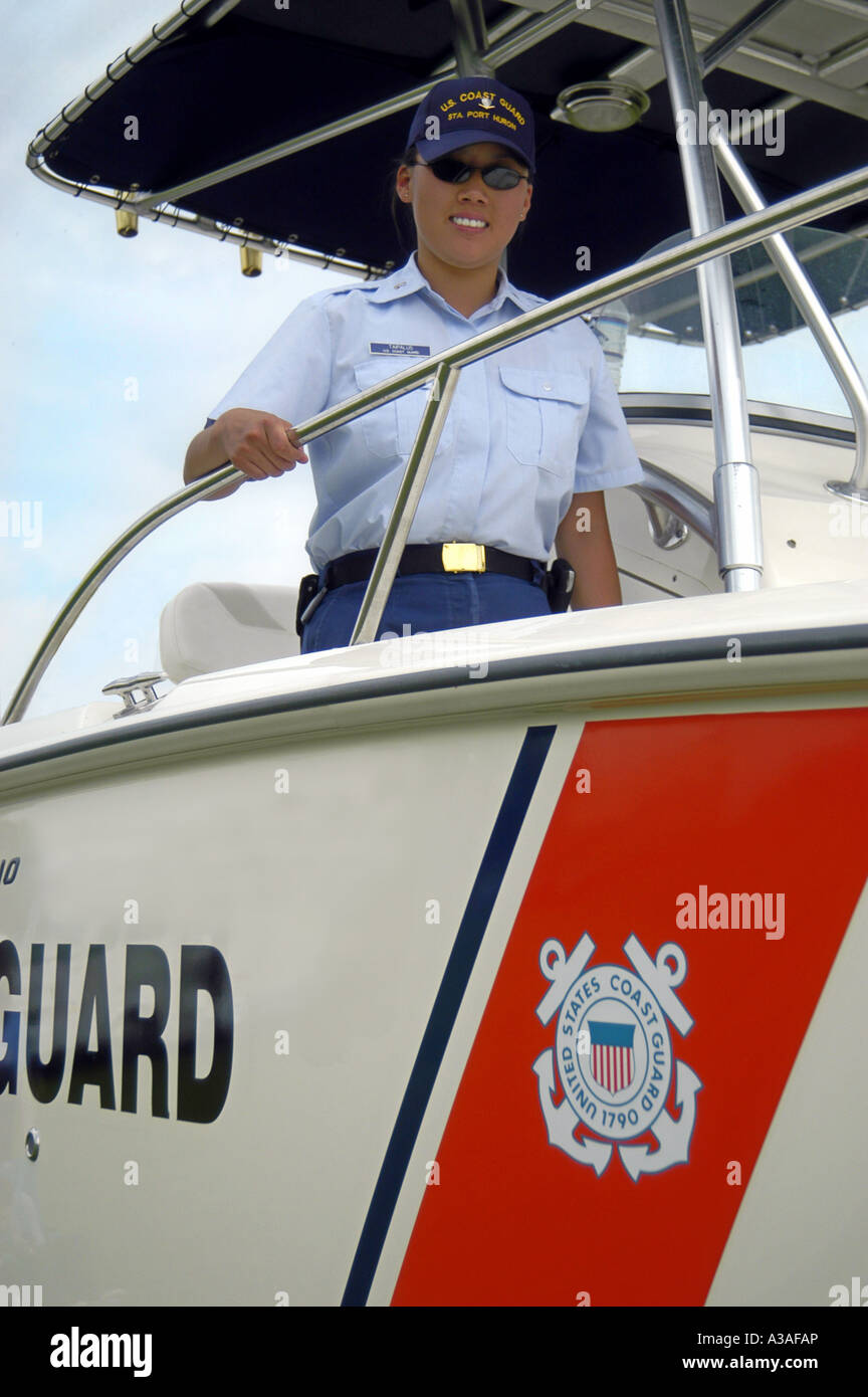 United states coast guard uniform hi-res stock photography and images ...