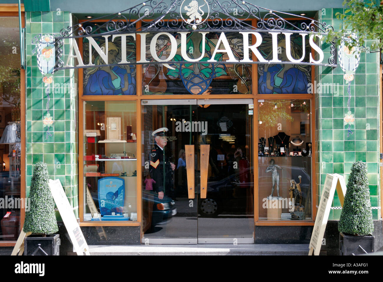 Antiquarius antique store with security guard Kings Road London UK Stock Photo - Alamy