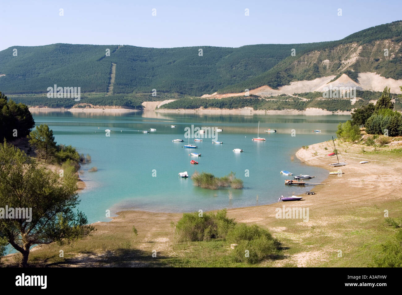 Spain Aragon Lake Yesa Stock Photo - Alamy