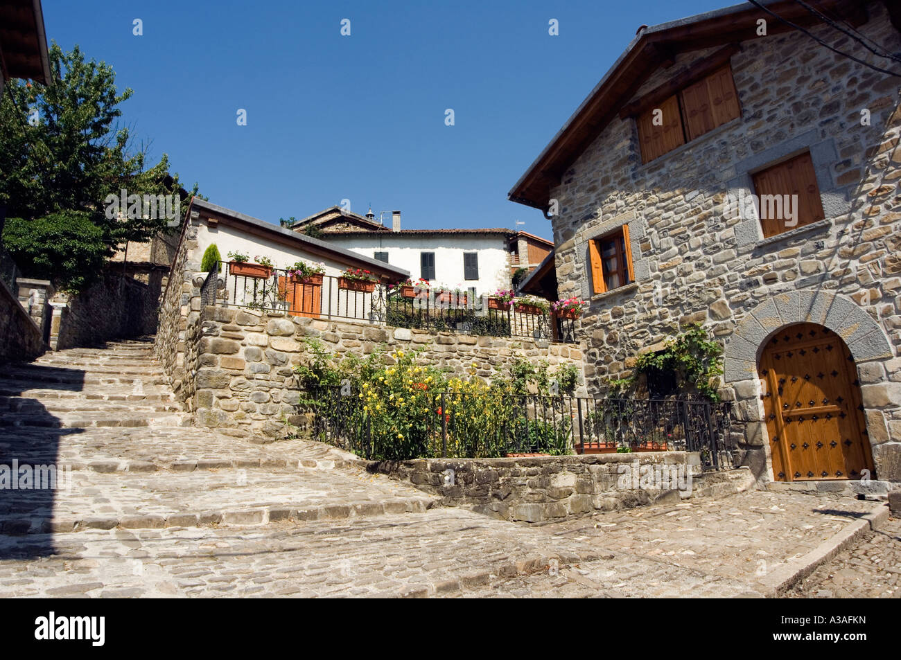 Roncal, Navarra, Spain High Resolution Stock Photography and Images - Alamy