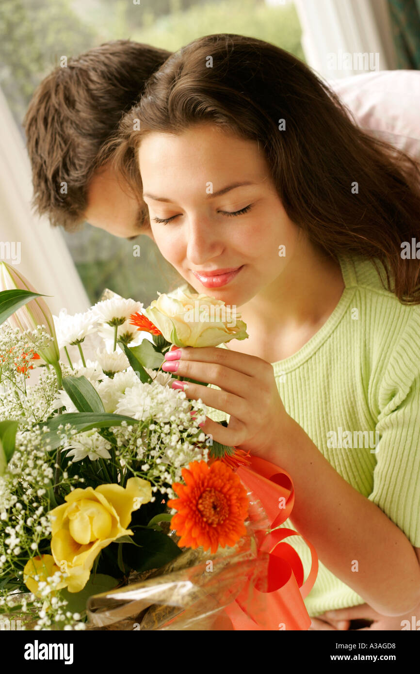 Couple flower hi-res stock photography and images - Alamy