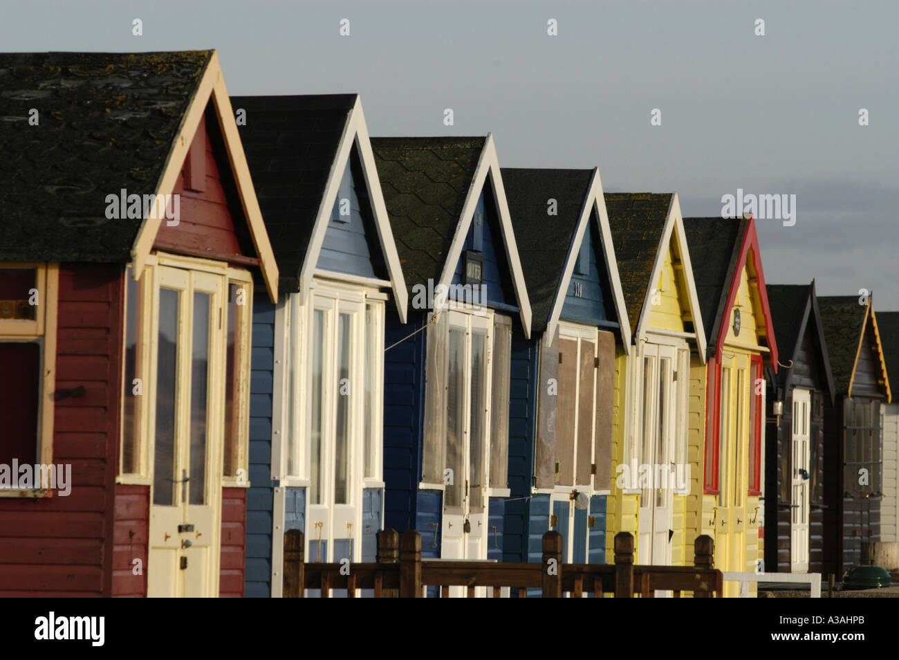 Beach Huts on Mudeford Sandbank, Dorset.The most expensive beach hut ...