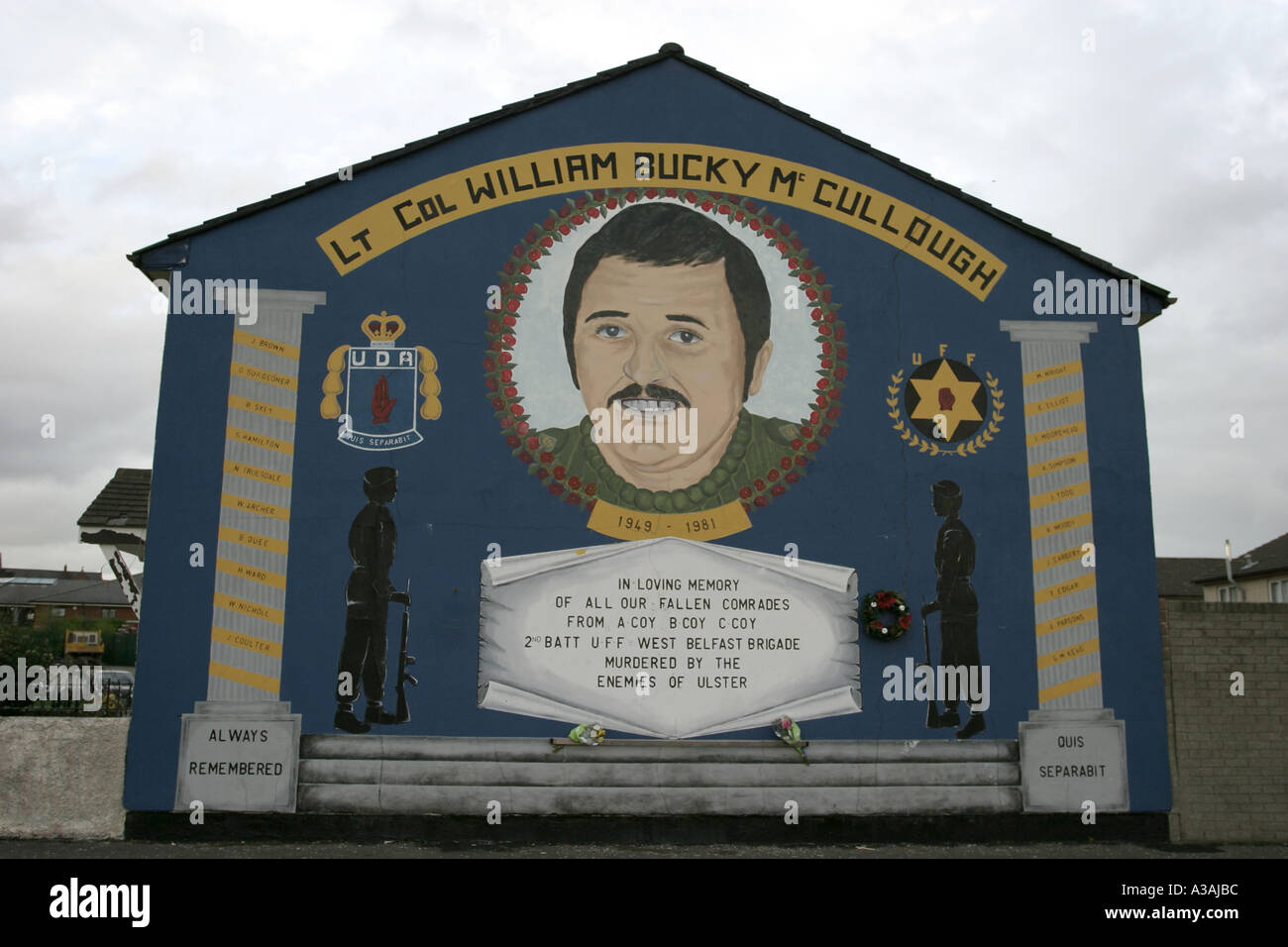 william bucky mccullough uda uff loyalist wall mural shankill road ...