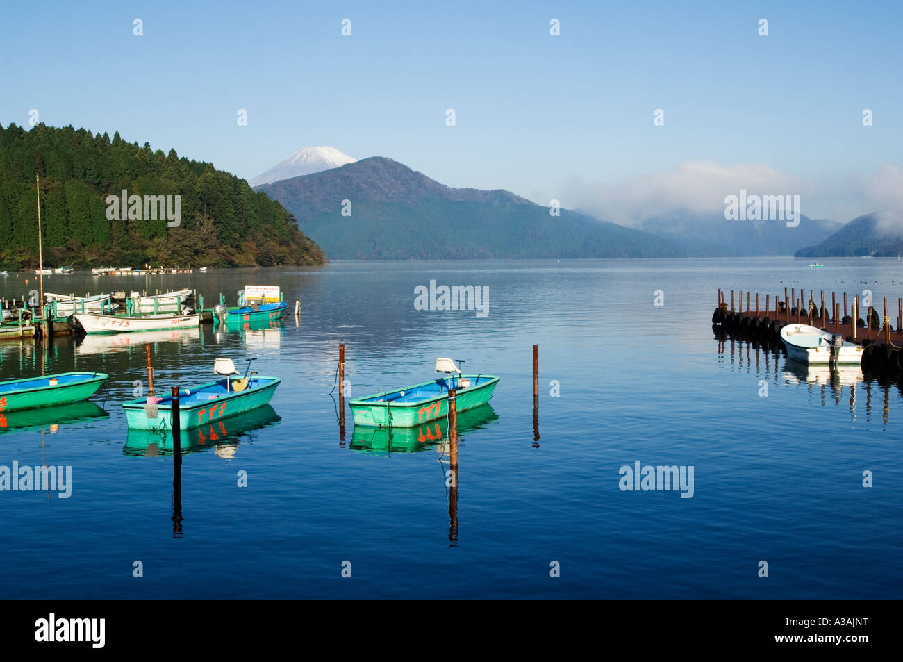 Mt Fuji boats on lake Ashi Ashiko Hakone Kanagawa prefecture Japan Asia ...