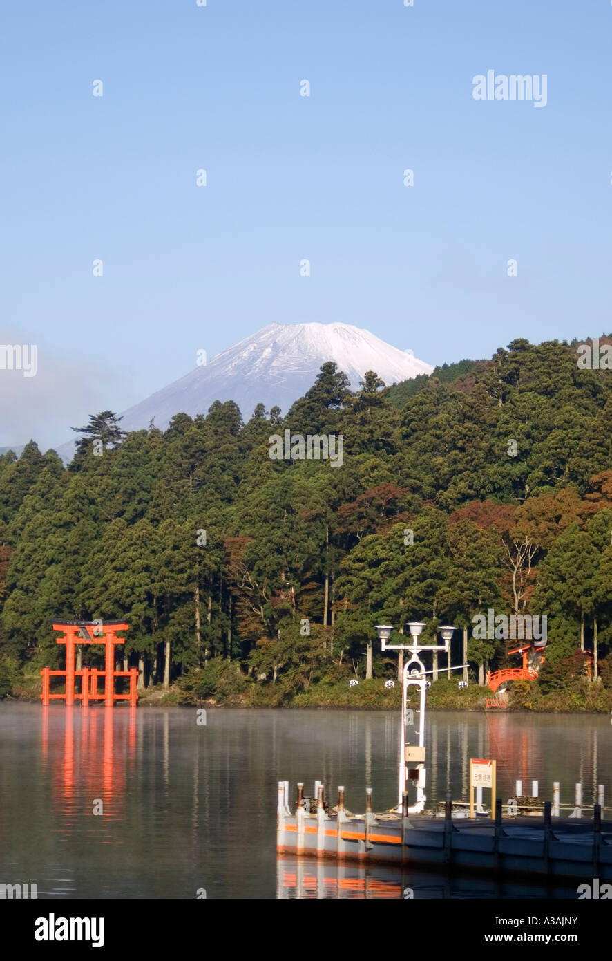 Mt Fuji lake Ashi Ashiko red torii gate Hakone Kanagawa prefecture ...