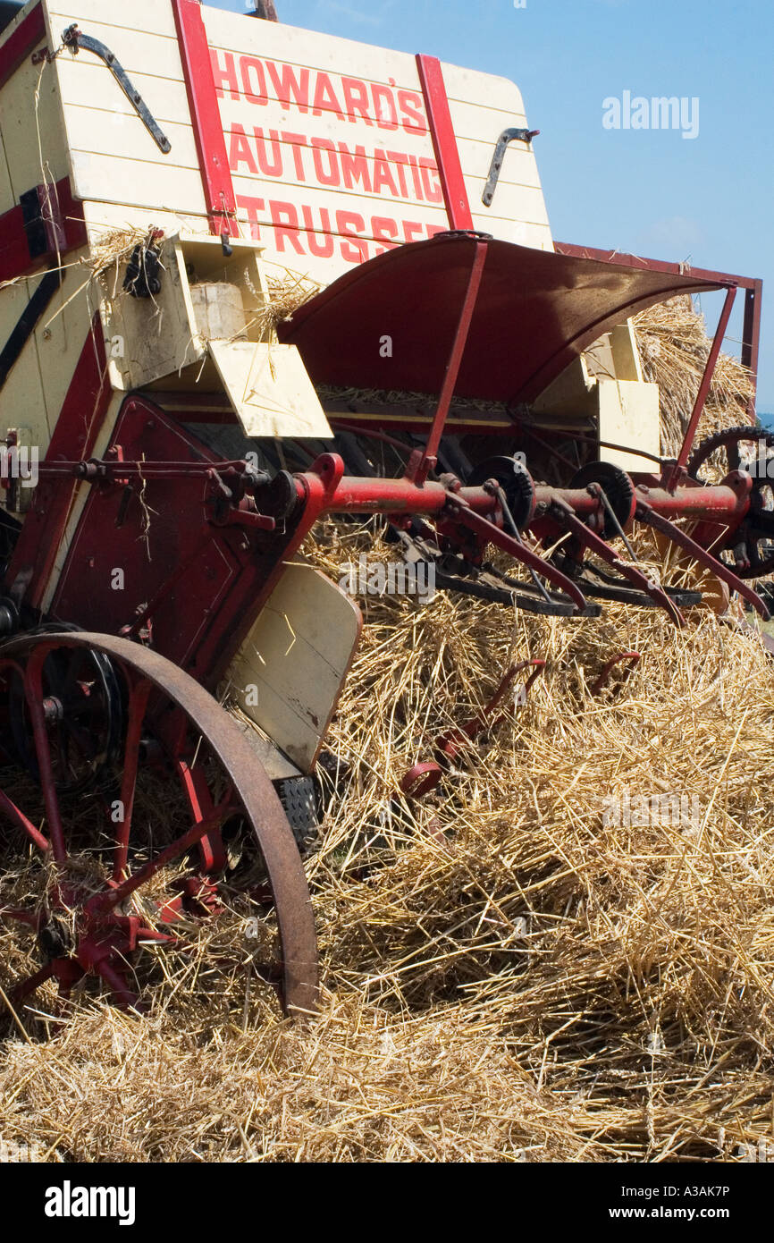 Trusser hi-res stock photography and images - Alamy