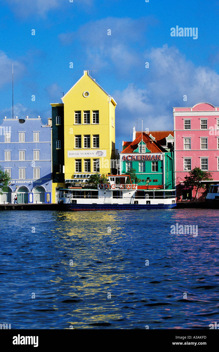 Curacao, Willemstad, Handelskade waterfront, historic buildings Stock ...