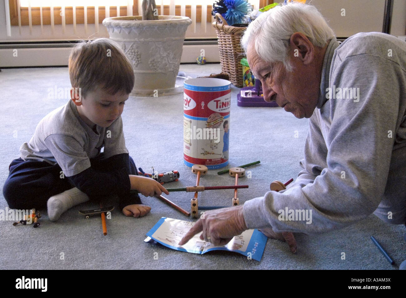 Tinkertoys hi-res stock photography and images - Alamy