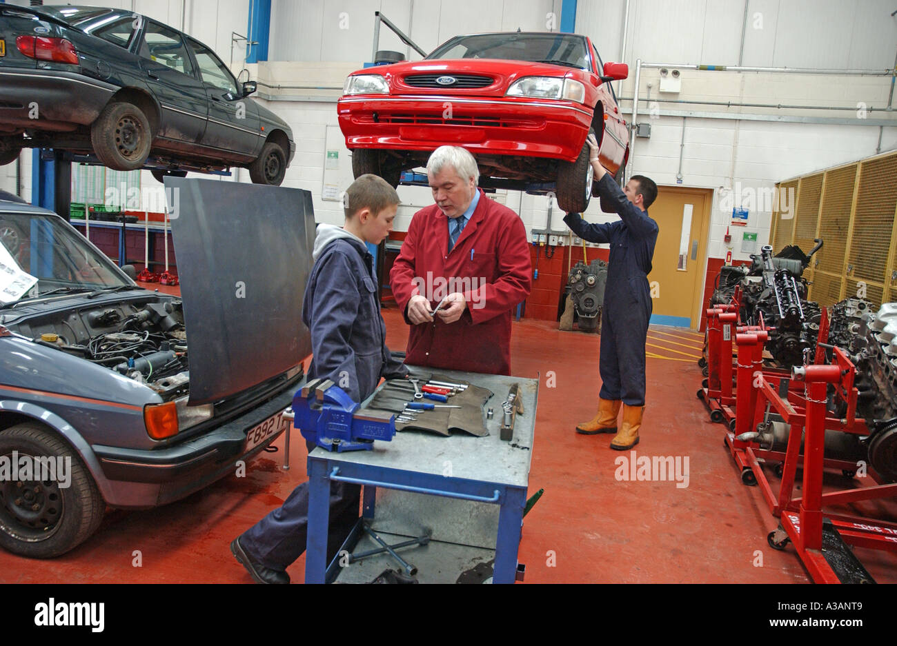 COPYRIGHT PIC BY HOWARD BARLOW- Knowsley Community College Vocational ...